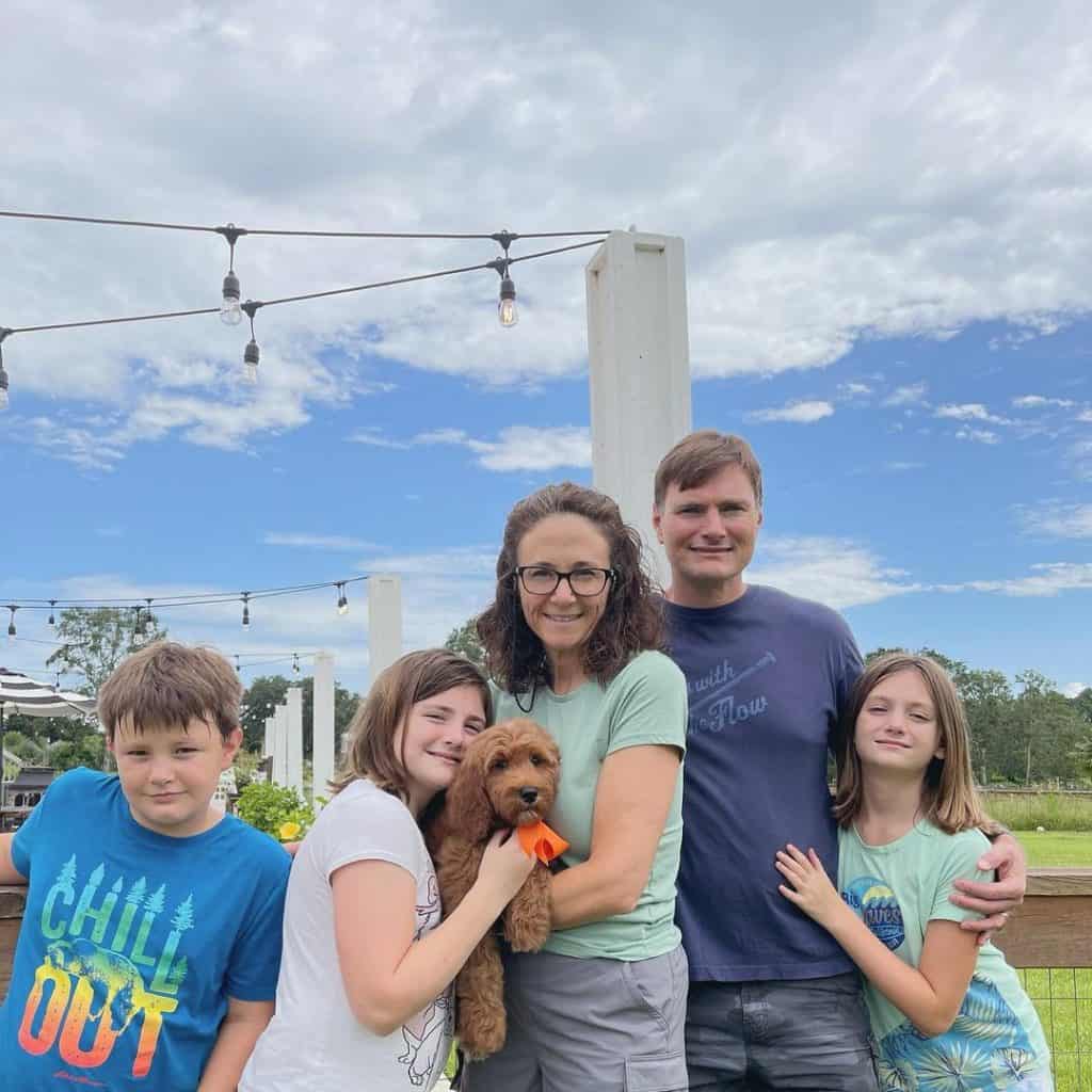 5 Best Goldendoodle Rescue Centers To Adopt From (2026 Updated ...